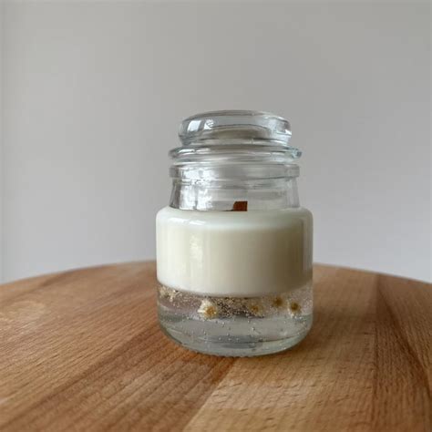 Свічка з воску соєвий гелевий та сухоцвітами аромат ваніль — ціна 175 грн у каталозі Свічки