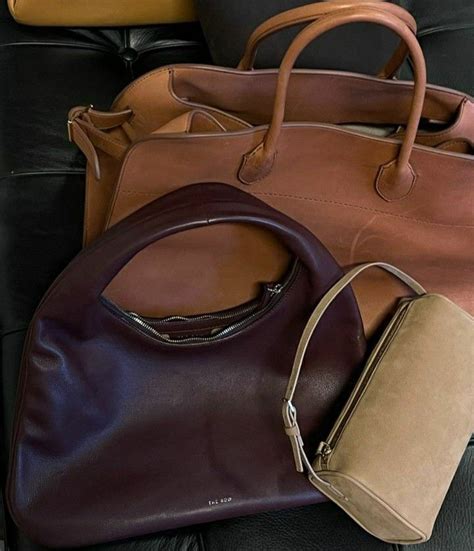 Pin De Mimi Nakornthap Em Bits And Bobs