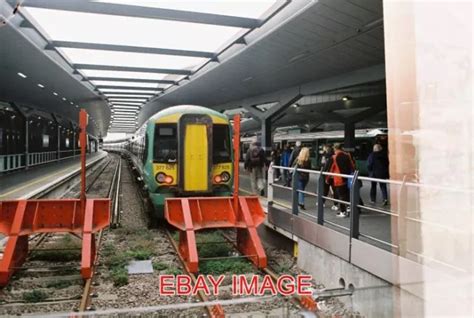 Photo Class 377 Set 377625 £1 85 Picclick Uk