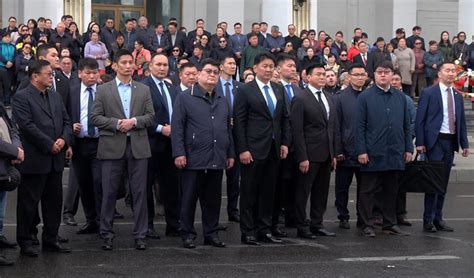 Төр нийгмийн нэрт зүтгэлтэн Г Батхүү агсныг сүүлчийн замд нь үдэв