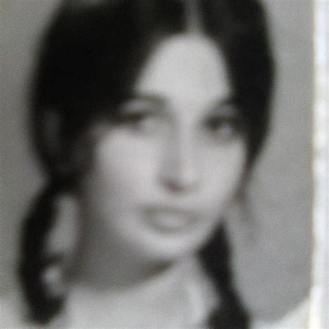 ნინი კალანდაძე “ფიქრობს ხმელი წიფელი თავის თავზე Facebook