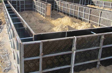 Опалубка для фундамента выбор установка снятие виды