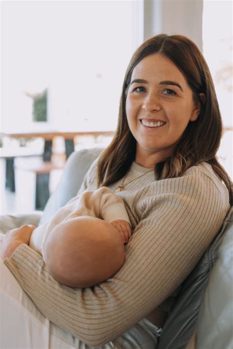 Olivia Szeligiewicz Breastfeeding Practitioner