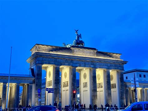 베를린 가볼만한 곳 브란덴부르크 문 베를린 랜드마크 독일의 개선문