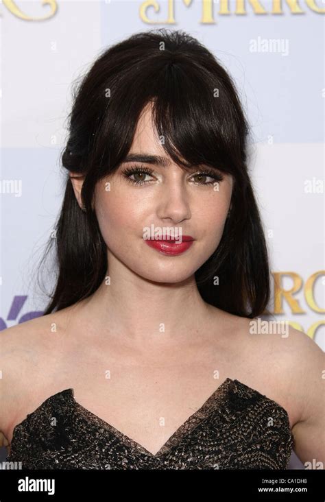 Lily Collins Mirror Mirror Hair