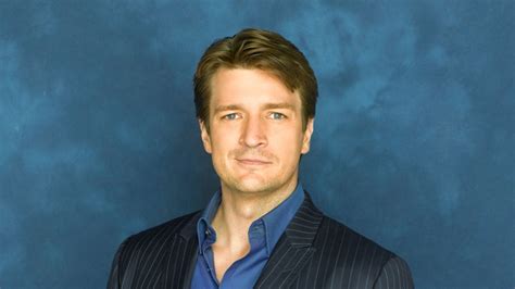 Nathan Fillion Reunites With Castle Co Star On Set Of The Rookie Fans