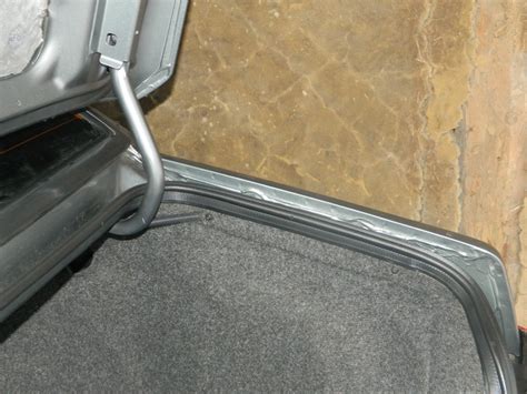 Не держится крышка багажника на ваз 2115 - причины и решение