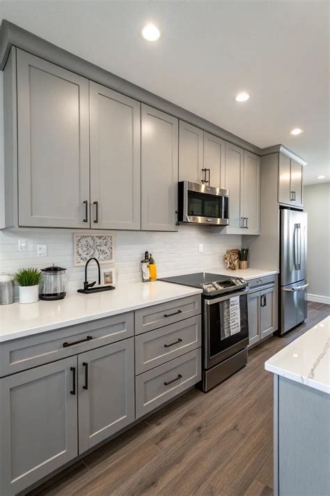 15 Stylish Grey Kitchen Cabinet Ideas