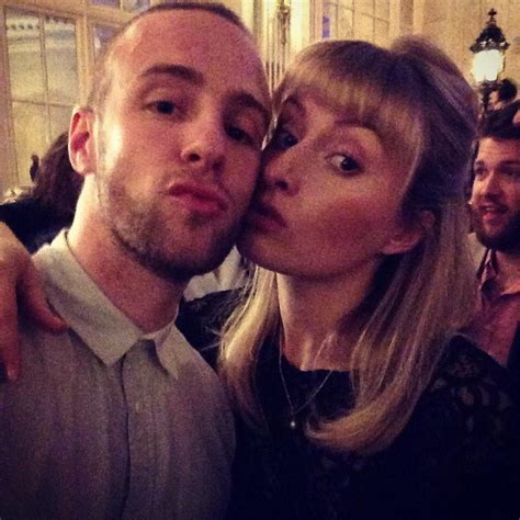 Trish Morris Trish Morris21 Twitter