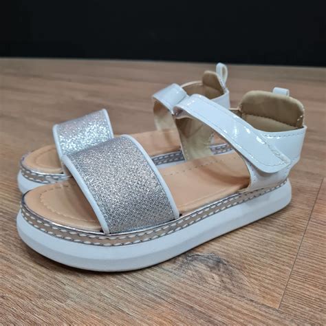 Sandalia Nena Blanca Brillo Comprar En Bunker Shoes