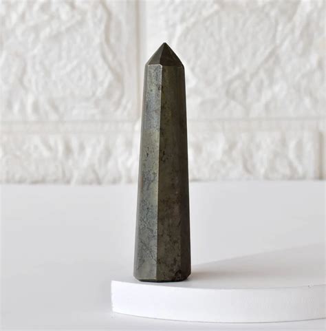Green Pyrite Obelisk Point Crystal Tower At Rs 1950 Kg In Pune Id 2853307652673