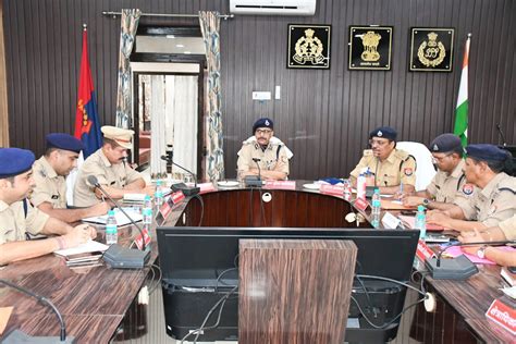 Many Mafia Eyes On Bed Entrance Exam To Be Held On 6th July यूपी के साल्वर गैंग पर Stf का