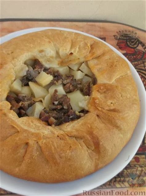 Рецепт: Пирог с мясом и картофелем на RussianFood.com