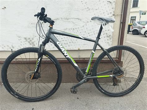 Giant Roam 1 used in l | buycycle