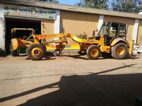 Jcb Mounted Grader Jcb Grader At Best Price In Vidisha Id 15948406630