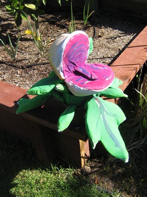 Building Audrey Ii Phase 1 11 Steps Instructables