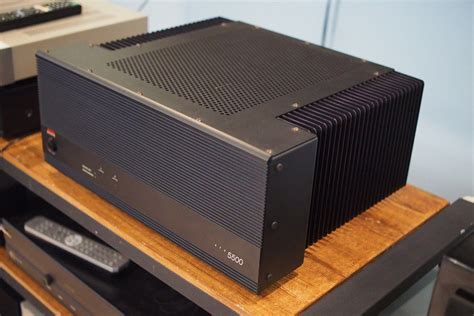 Adcom Gfa 5500 Power Amp Audio Other Audio Equipment On Carousell