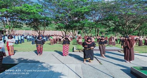 Kegiatan Sabtu Budaya Di Smk Negeri 2 Sekotong Smk Negeri 2 Sekotong