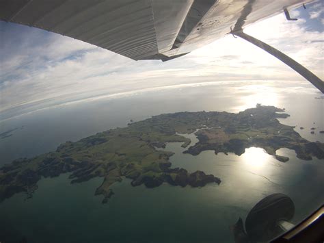 무료 이미지 비행 구름 하늘 햇빛 모험 항공기 반사 차량 활공 에어 스포츠 항공 사진 지구의 분위기 2592x1944 28765 무료