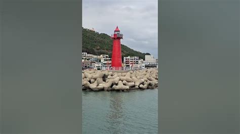 이 세상에 사람보다더 소중하고 귀한 존재는 없다길은 잃어도 사람은 잃지마라있다고 다 보여주지 말고안다고 다 말하지 말고가졌다고 다 빌려주지 말고들었다고 다 믿지 마라