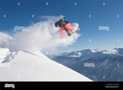 Snowboard Trick Hi Res Stock Photography And Images Alamy