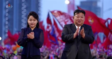 시스루 옷 입고 공식석상 김주애 패션…北여성들 충격받을 것