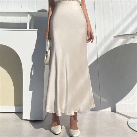 주멘 새틴 머메이드 롱 스커트 밴딩 샤틴 플레어 맥시 치마 Sk 에이블리
