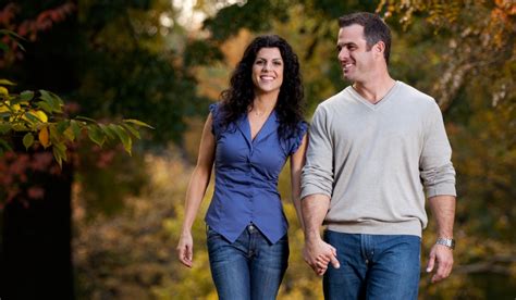 Toamna este cel mai bun anotimp pentru sex susţin oamenii de ştiinţă