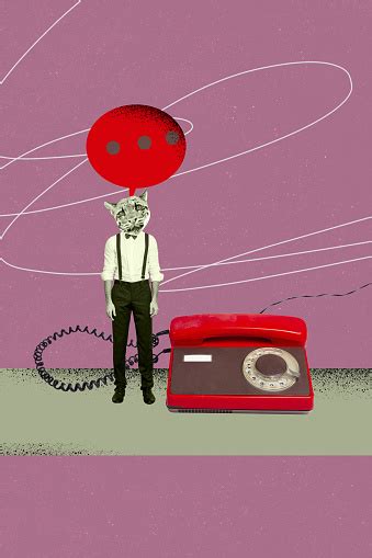 배너 수직 사진 트렌드 이미지 콜라주 익명 남자 대신 머리 호랑이 마스크 거품 통신 복고풍 전화 송수화기 장치 경영자에 대한 스톡 사진 및 기타 이미지 Istock