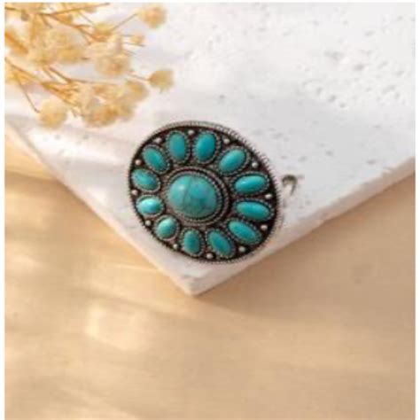 Assorted Rings Roses On The Vine