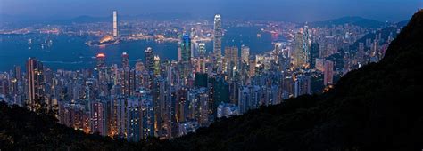 홍콩 고층빌딩과 반짝이는 조명 브룩할로우 잔점박이 Nike China 가로등에 대한 스톡 사진 및 기타 이미지 가로등 건물