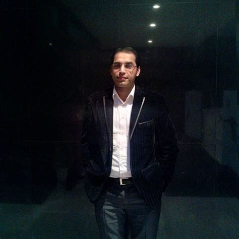 Junaid Hassan Ecommerce Head Of Operations And Sourcing Sales