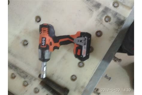 Аккумуляторный гайковерт AEG BSS 18C12Z LI-402C 4935446456 - выгодная ...