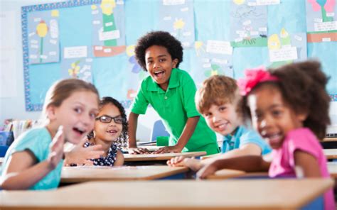 Creating Classroom Environments That Support Visualizing And Visioning The Blue Brain Teacher