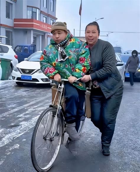 老蒯的真实身份曝光！商业版图惊人，难怪东北雨姐这么硬气网红粉丝螃蟹粉条红薯新浪娱乐新浪新闻