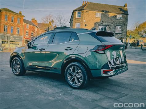 Green Kia Sportage
