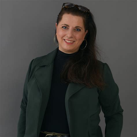 Marion Hausmann Store Manager Zero Xing