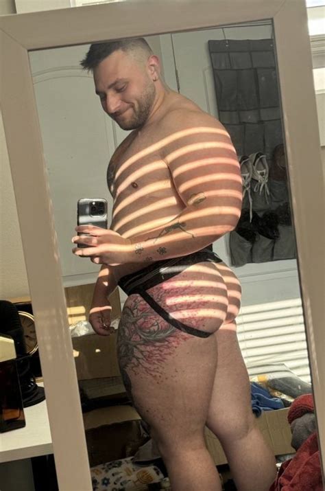 Beefy Male Butts Cumception