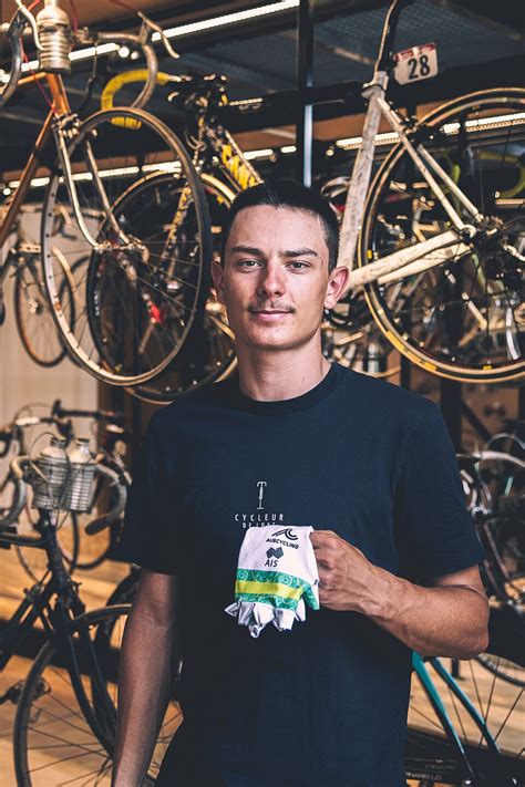 Oliver Bleddyn Wikipedia