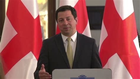 კეზერაშვილი მიხვდა რომ მის გვერდით დგომა მისი ხელფასის აღება დამაზიანებელია ტალაკვაძე Youtube