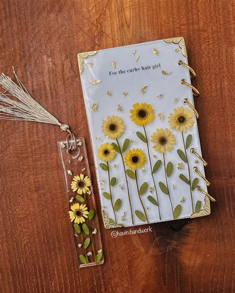 ‎دستسازه‌های رزینیِ هاوین‎ ‎for The Curly Hair Girl 👩🏻‍🦱 دفتر