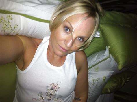 Canadian Milf Porn Pictures Xxx Photos Sex Images 2093914 Pictoa