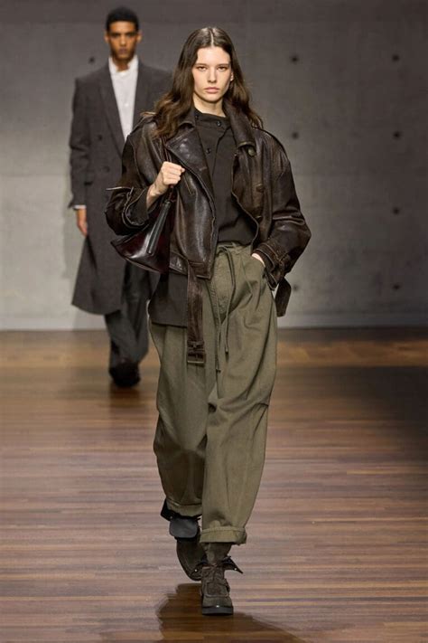 Emporio Armani Fall Winter 2026 27 Runway Magazine ® Official