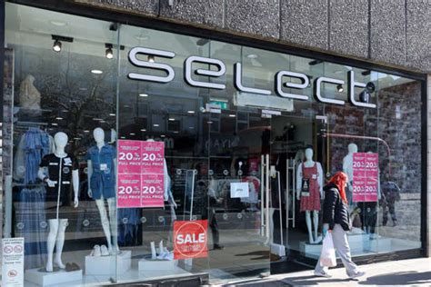High Street Fashion Chain Select ‘collapses After Closing Down 35 Stores