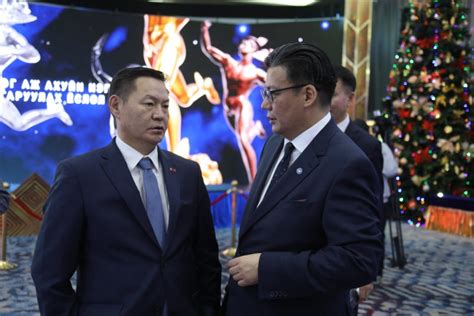 “ЭНТРЕПРЕНЁР 2024” Оны шилдэг аж ахуйн нэгж байгууллага бизнес эрхлэгчдийг шалгарууллаа