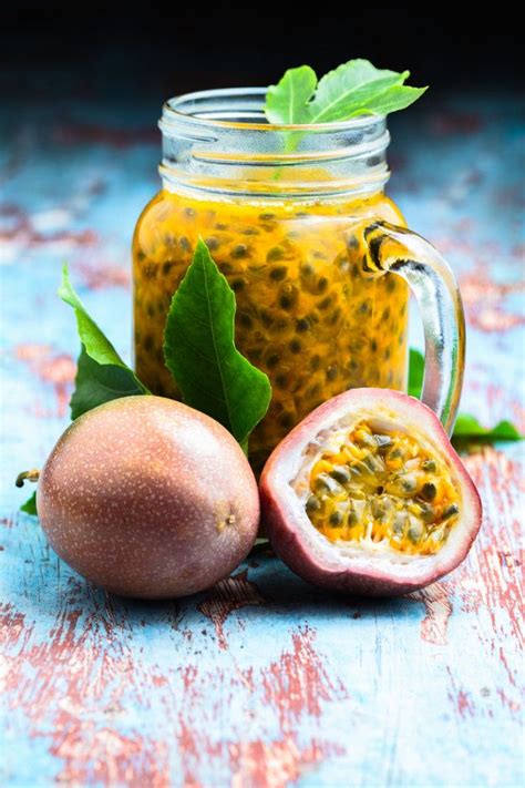 Маракуйя в стеклянной банке