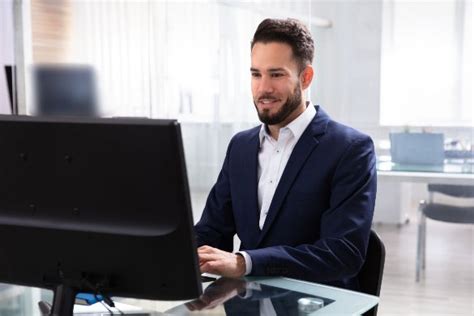 5 Types Of Centralized Logging Solutions For Managing Your Data
