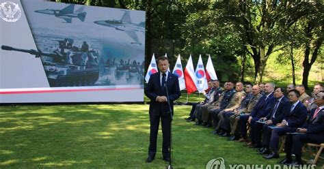 폴란드 한국에 K2 1천대·fa 50 3개편대·k 9 600문 주문