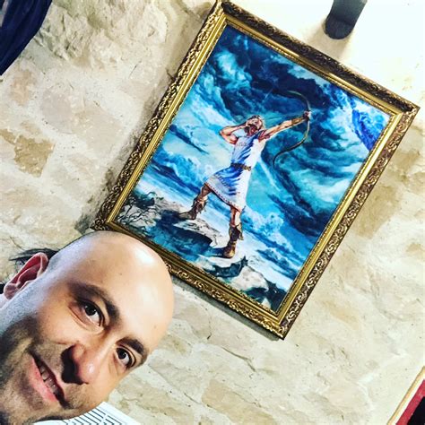 Ангел Кузманов Тодоров Картината “Тракът който се изправи срещу боговете” изобразява тракиец