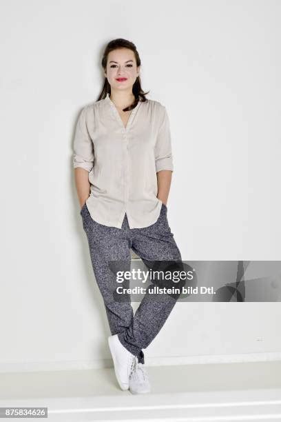 Michelle Barthel Photos And Premium High Res Pictures Getty Images